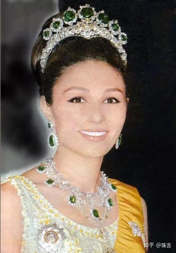 伊朗的末代皇后，在各国流浪靠变卖嫁妆为生的故事 - 知乎