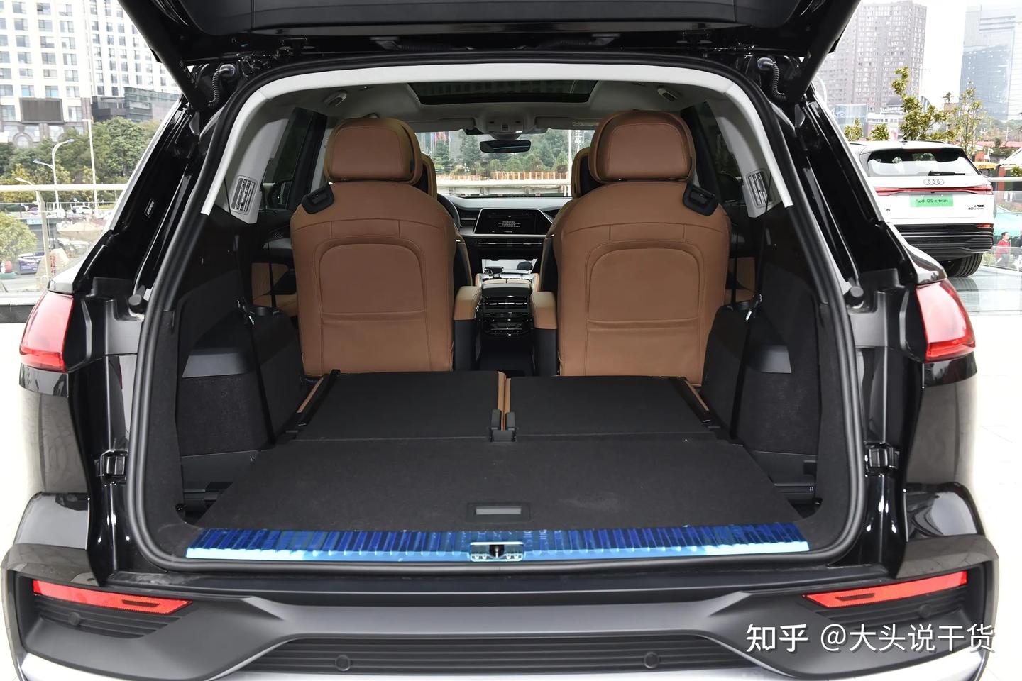 家用豪华SUV，奥迪Q6、奥迪Q7谁更值得买？ - 知乎