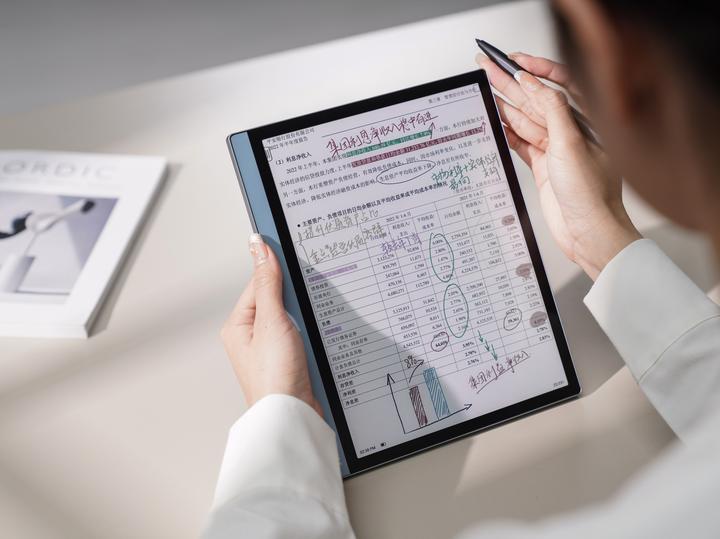 墨水屏老用户——文石BOOX Tab10 C测评！ - 知乎