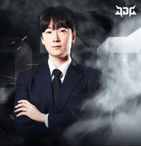 JDG官宣主教练Mafa和分析师Lyn加入：期待在新赛季并肩作战 - 知乎