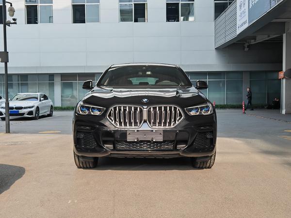 没买国产宝马X5L，70万出头拿下一台进口的3.0 X6，感觉更值 - 知乎