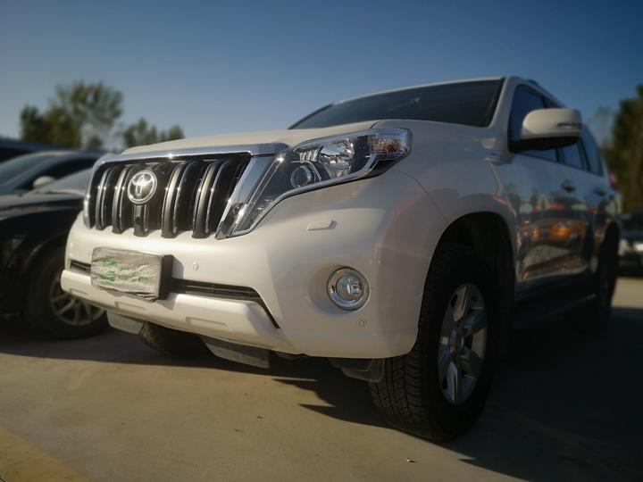 40多万入手绝版硬汉——丰田普拉多，3.5V6引擎+全时四驱 - 知乎