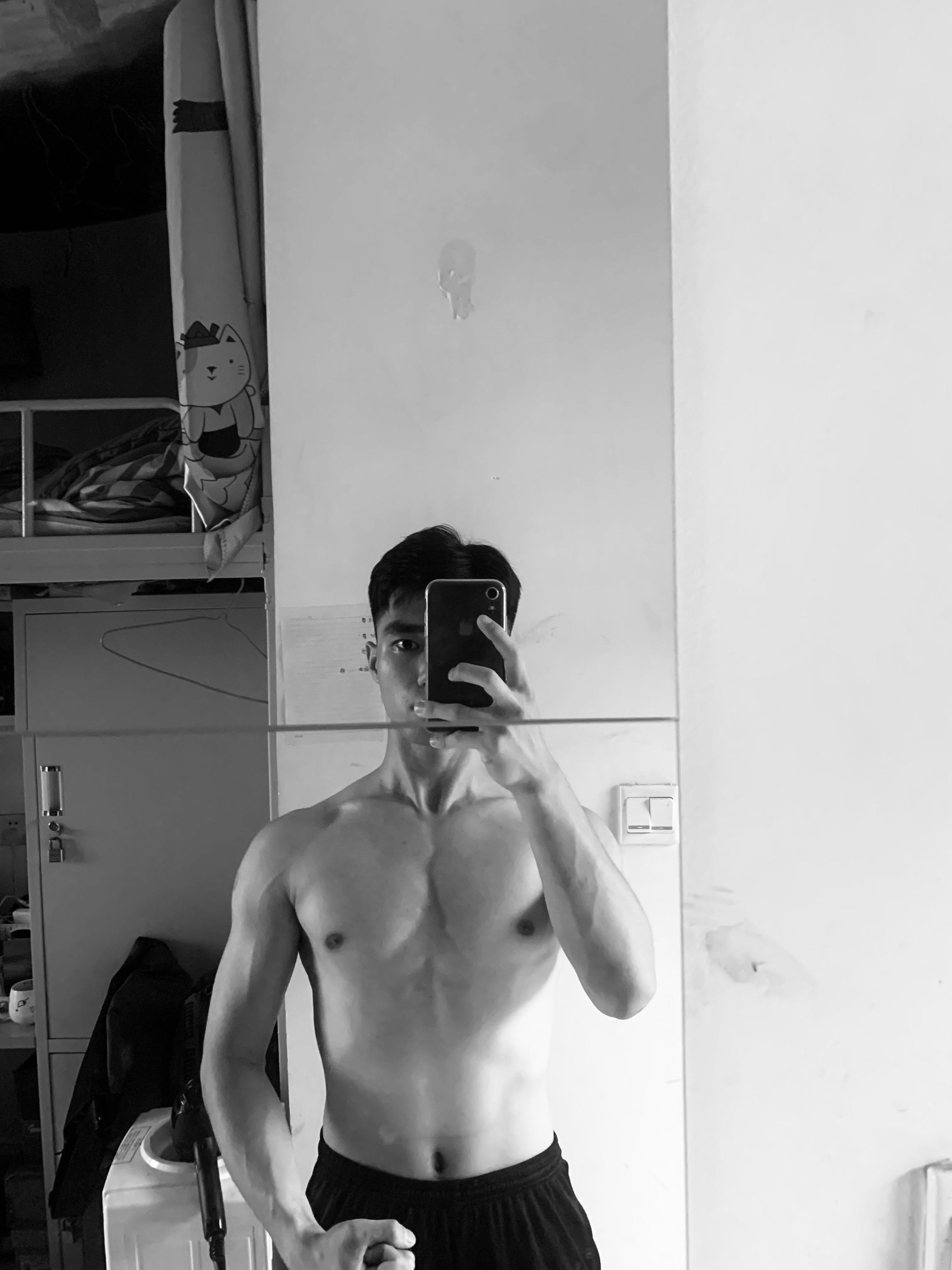 如何评价Thenx创始人纹身哥Chris Heria？ - 知乎