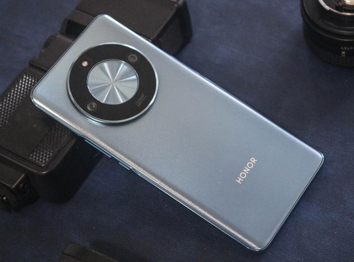 荣耀手机价格更亲民了，5800mAh+1亿像素+1920Hz，低至1179元 - 知乎