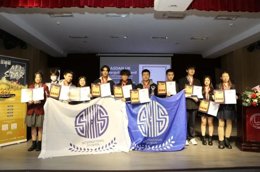 国际学校推荐 | 上海美达菲2022竞赛创佳绩！AMC国际竞赛中斩获52枚奖项！ - 知乎