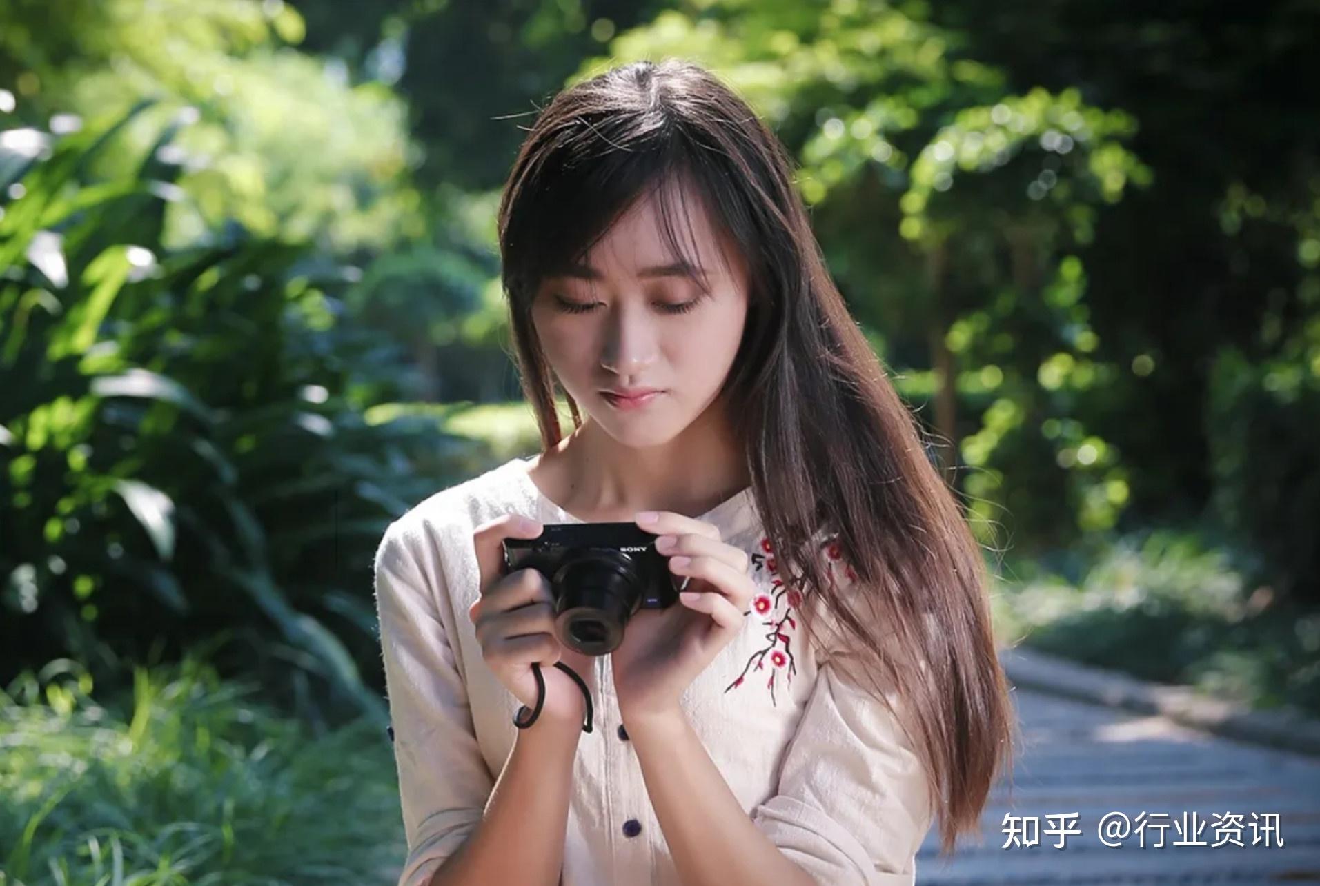 索尼a6400、尼康z30和佳能m50二代选哪个? - 知乎