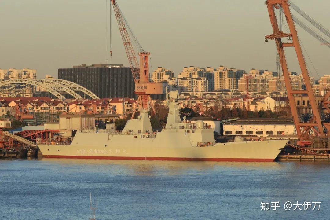 4000吨大舰拍成小炮艇！中国最新一批054A护卫舰照片流出，能看出哪些端倪？ - 知乎