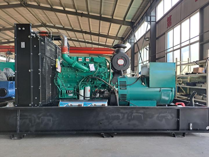 该如何选择东风康明斯和重庆康明斯呢 - 知乎