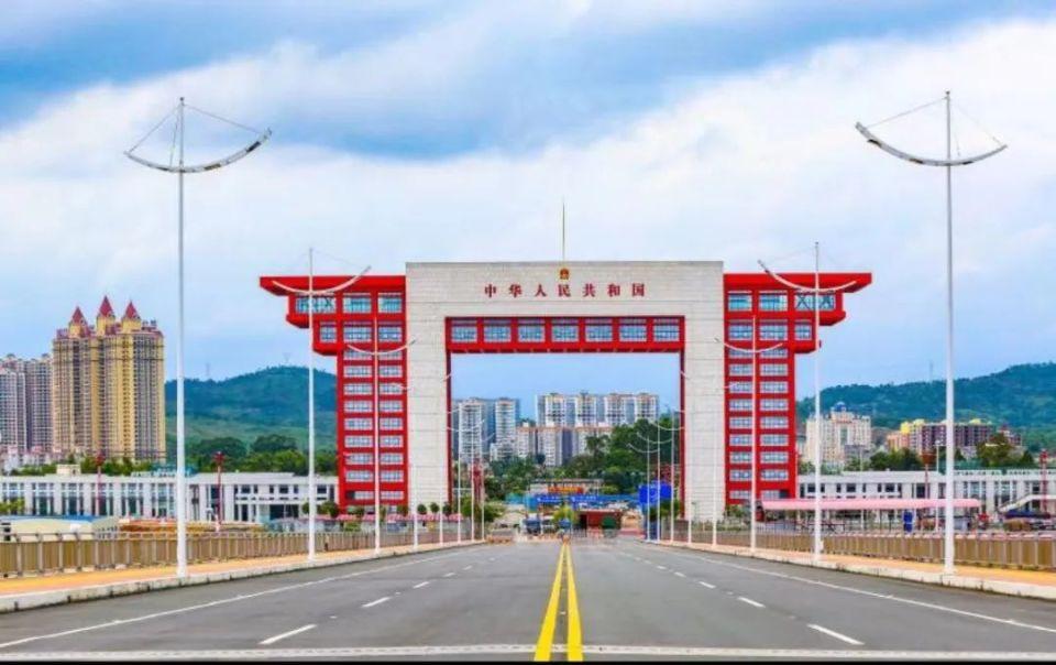 从山盟到海誓，沿着G219最美的一段，一路狂飙！ - 知乎