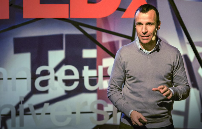 Why we all need to practice emotional first aid为什么情绪急救势在必行--TED双语文章精选 - 知乎