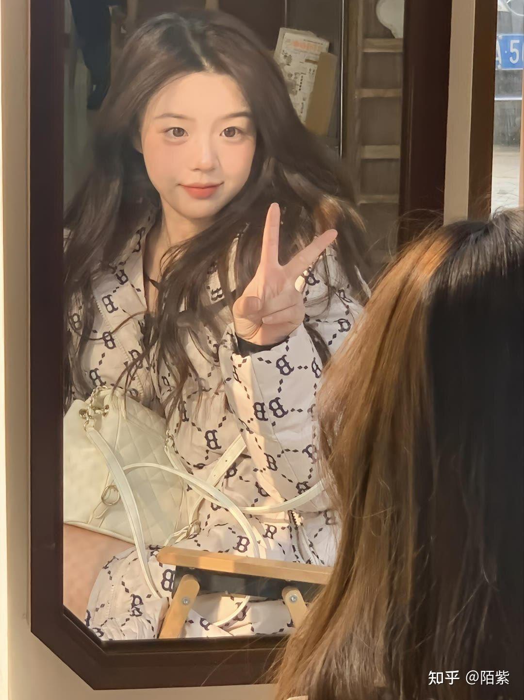 你见过高中最好看的女生长什么样? 知乎