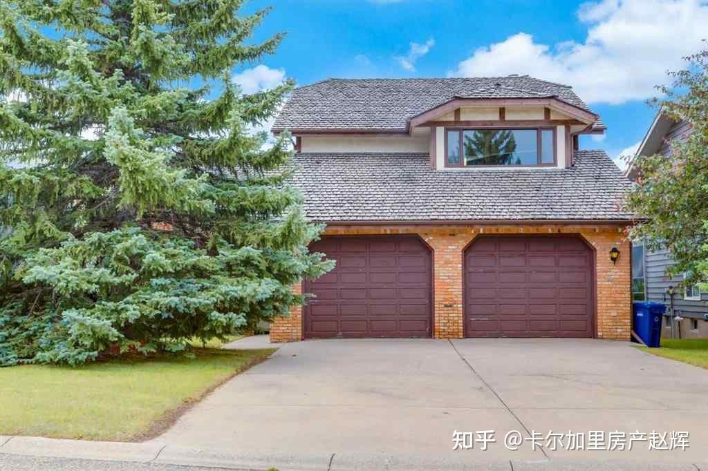 卡尔加里西北最佳学区Edgemont, 3000尺 walkout 独立屋，108万，著名丘吉尔高中，Tom Baines初中 ...