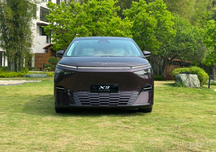 预售39.98万起 新款小鹏X9开启预售 标配图灵AI智驾 将下周上市 - 知乎