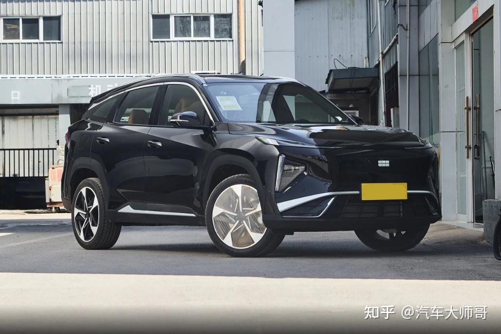 动态短途体验吉利银河L7 EM-i，好开实用颜值高，售11.58万元起 - 知乎