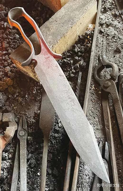 MS大师独辟蹊径 师法古人——用整块高碳锻造 X-RHEA 一体刀 - 知乎