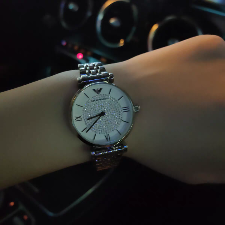 阿玛尼满天星手表详解及真假辨别 - 知乎