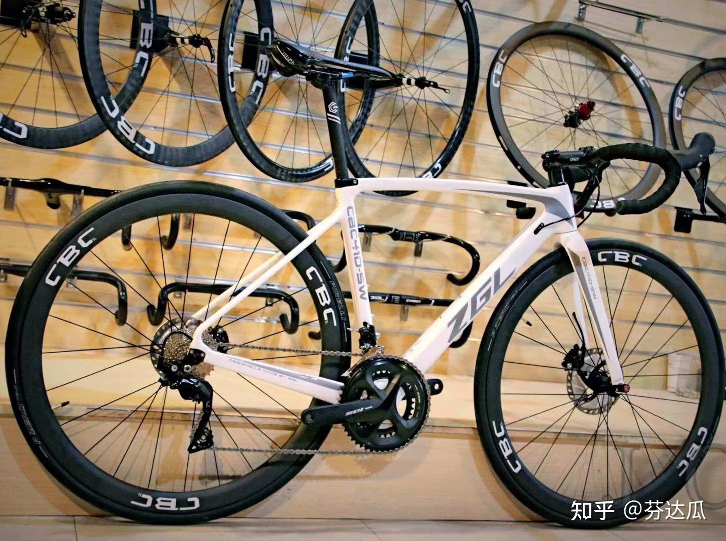 预算4000-6000，有哪些值得入手的碟刹公路车？ - 知乎