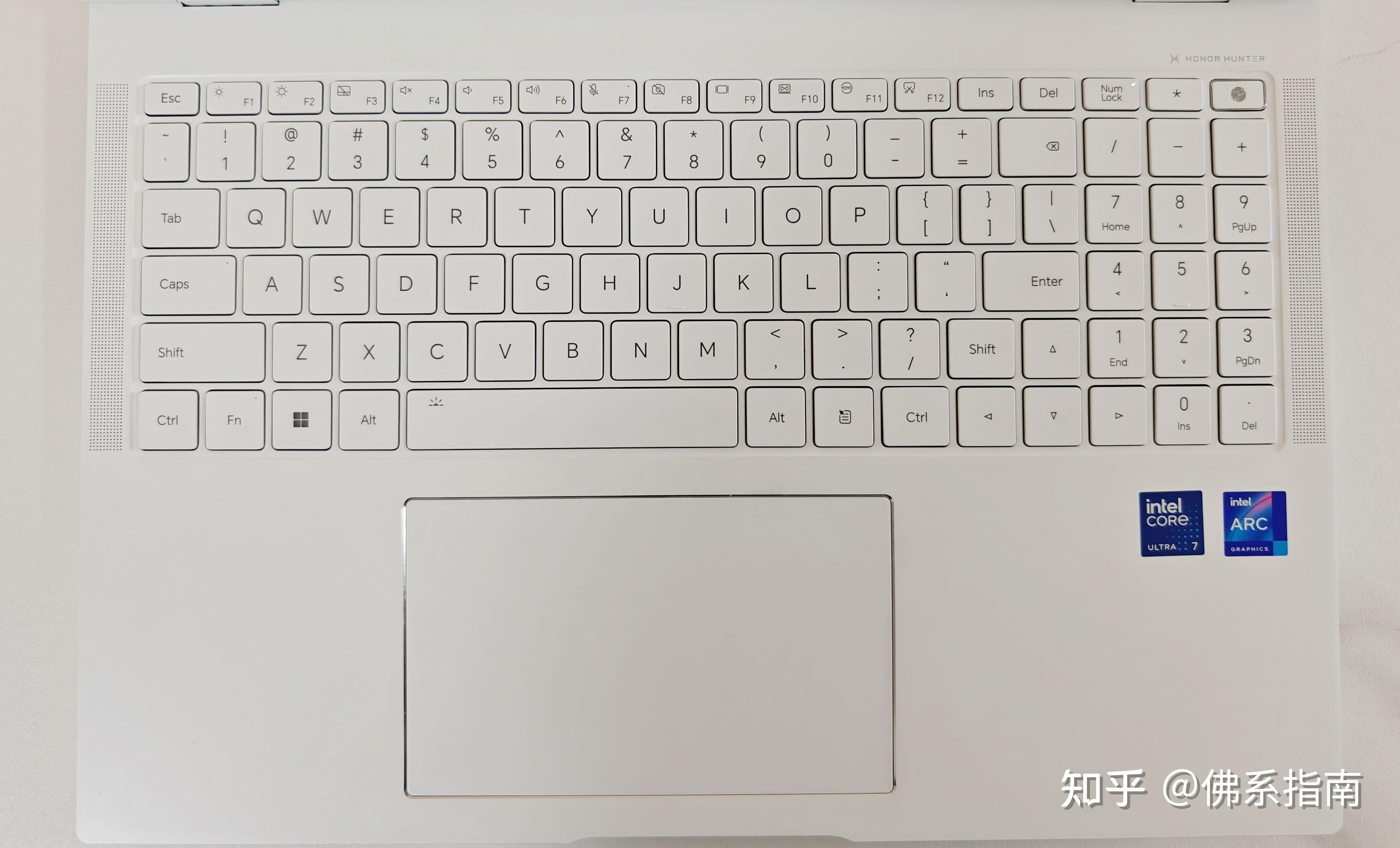 性能、续航、性能一手抓！荣耀MagicBook Pro16深度测评，轻薄游戏本新标杆