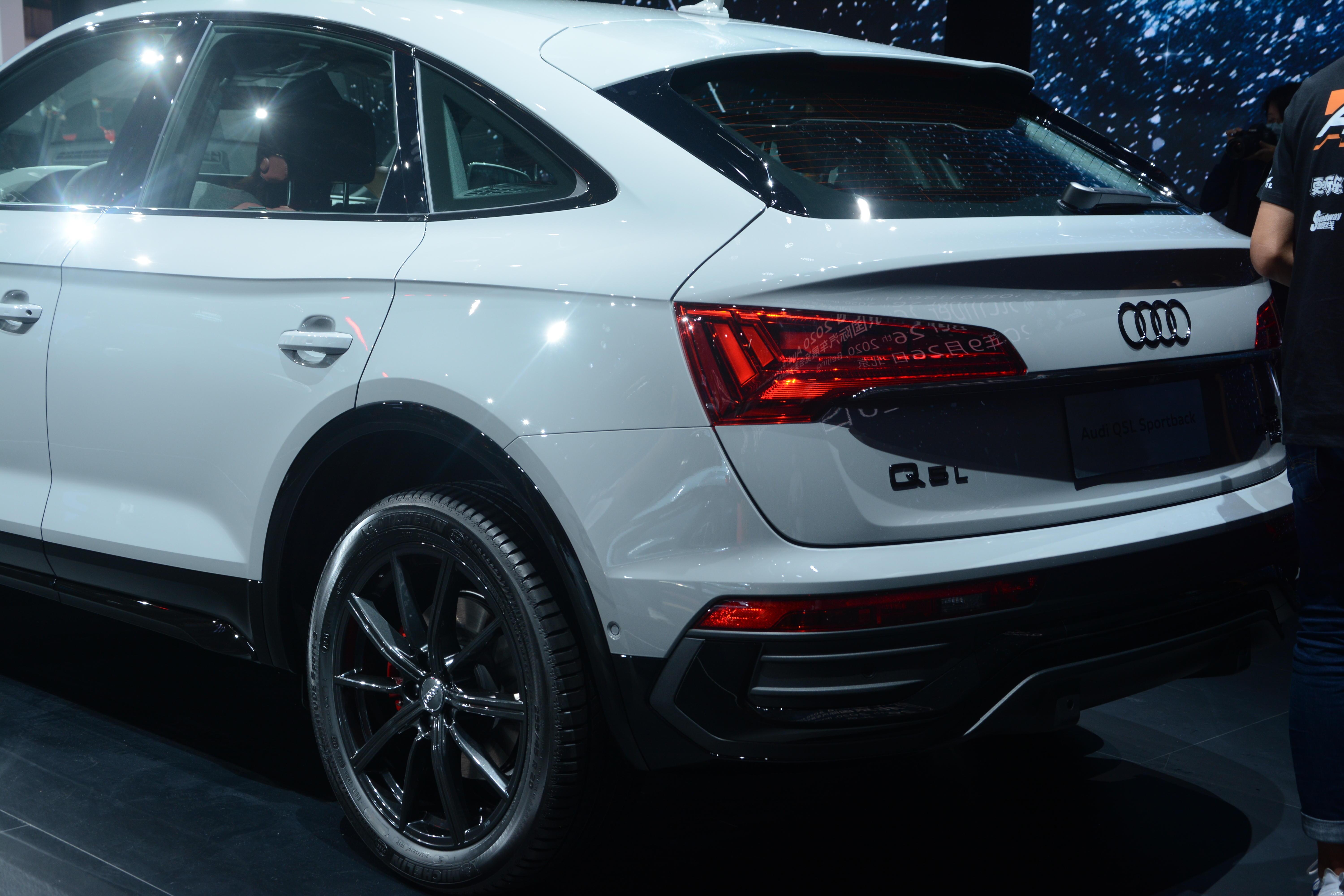 Q3/Q5L Sportback孪生兄弟齐亮相 - 知乎