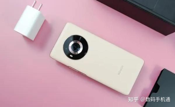 从护眼角度，荣耀magic3和华为p50如何选择?