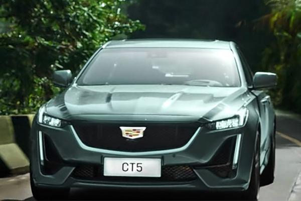 采用专属涂装 凯迪拉克CT5极光青配色官图发布 - 知乎