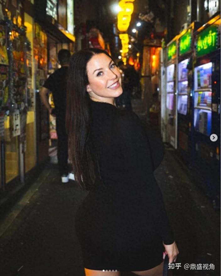 安吉拉·怀特(Angela White)，业界德艺双馨女演员多图及详细介绍 - 知乎