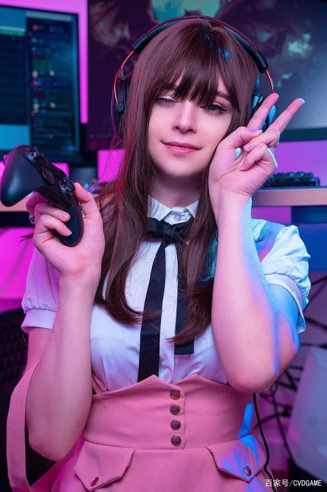 Sneaky发布最新女装cos：电玩男孩 - 知乎