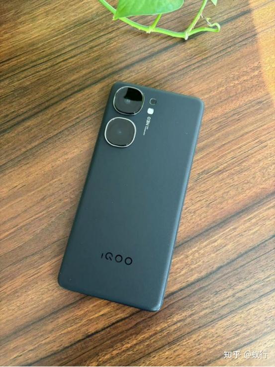 iQOONeo9Pro真机评测，iQOONeo9Pro的实际表现究竟如何