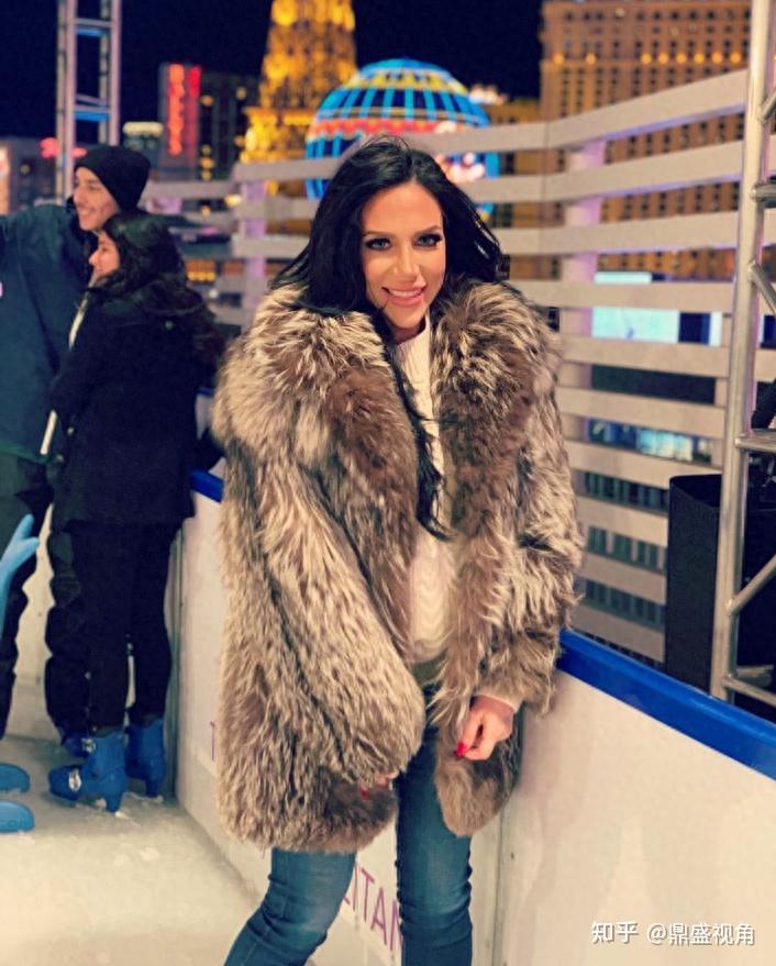 贾克琳·泰勒(Jaclyn Taylor)，堪称完美的业界双馨女演员 - 知乎