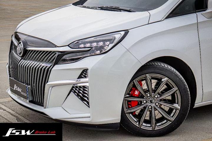 别克GL8陆尊刹车性能改装升级AP9560六活塞刹车套件 - 知乎