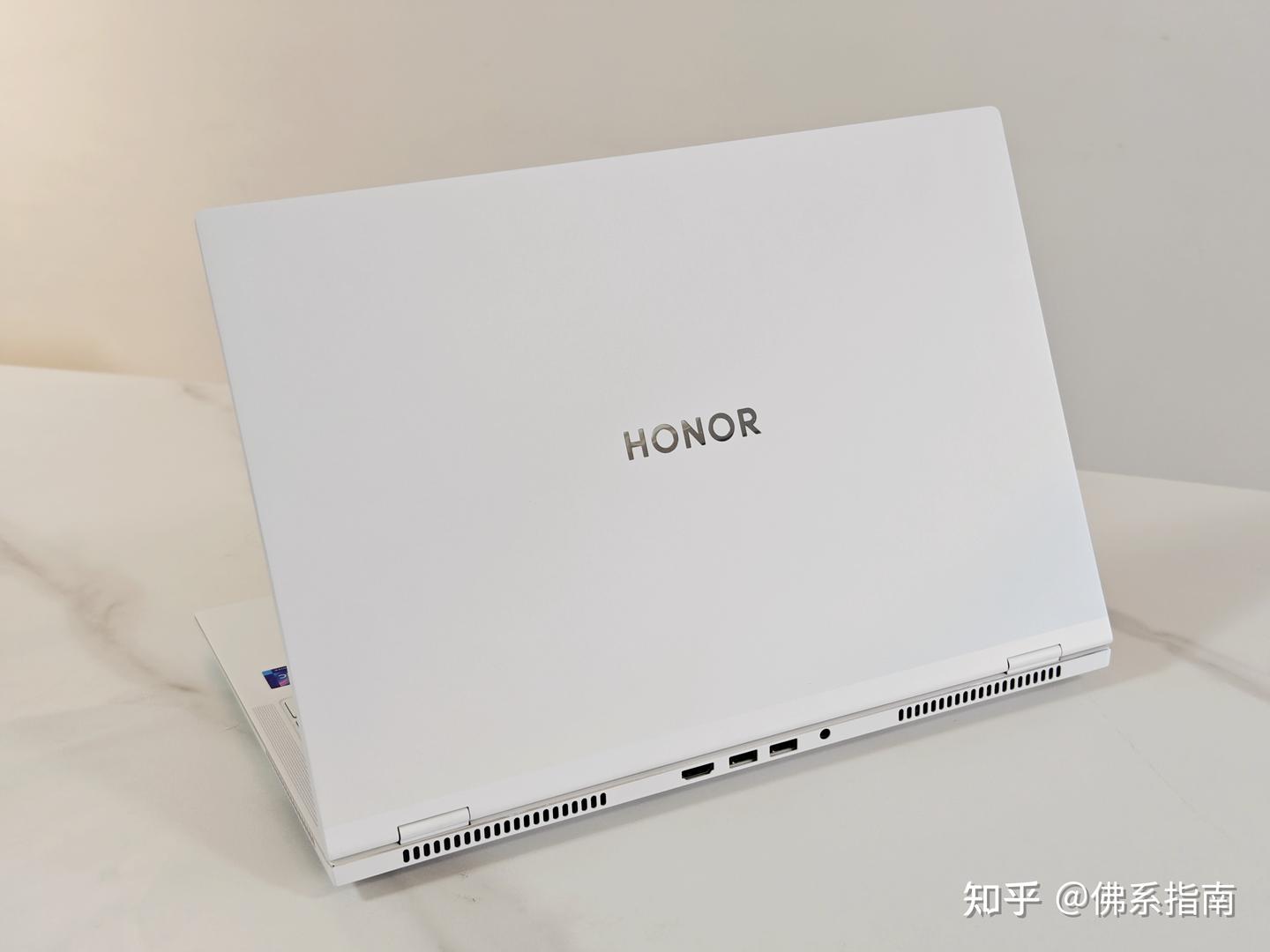 性能、续航、性能一手抓！荣耀MagicBook Pro16深度测评，轻薄游戏本新标杆