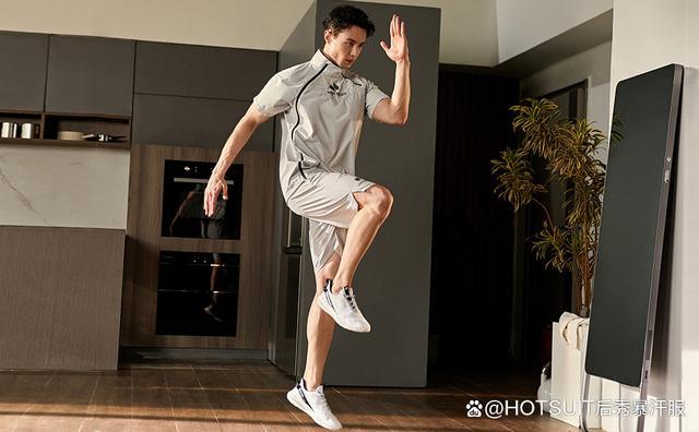 HOTSUIT后秀携手品牌星推官vivi王婉霏，引领运动新风尚 - 知乎