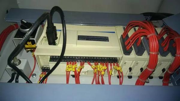 施耐德电气 各个系列PLC的编程软件介绍 - 知乎