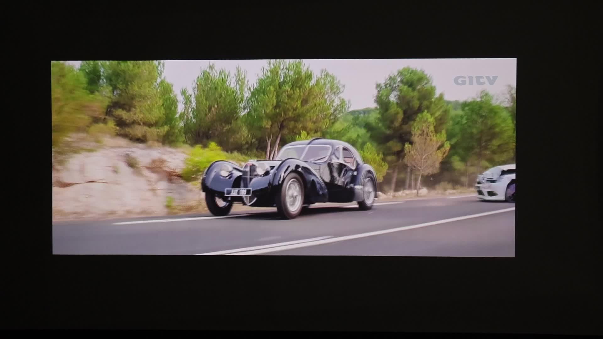 4K 投影仪真的有那么好吗？极米H6 4K版实测，有光学变焦的4K投影仪才有真无损4K体验 ！ - 知乎