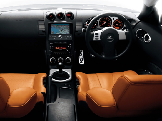 一台充满欧美跑车元素的第五代淑女：350Z（Z33） - 知乎