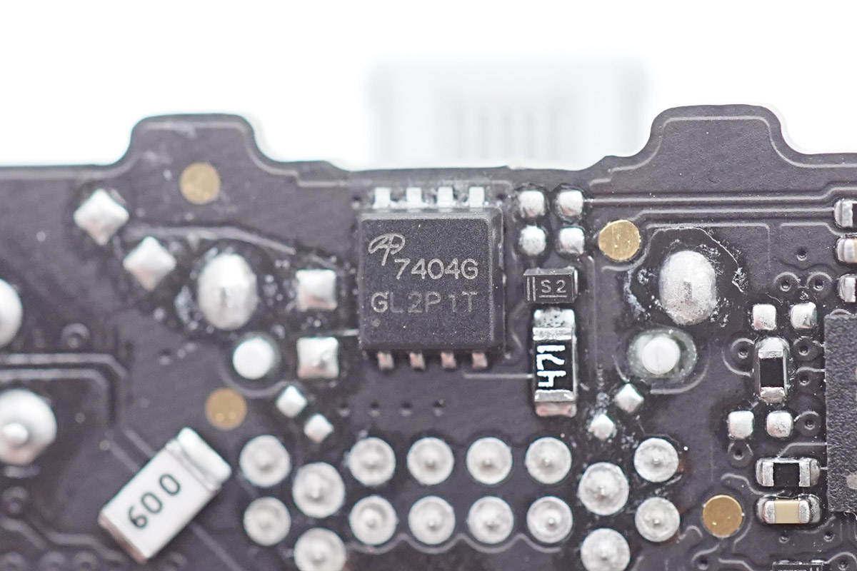 拆解报告：苹果iPhone 14原装20W快充充电器A2244 - 知乎