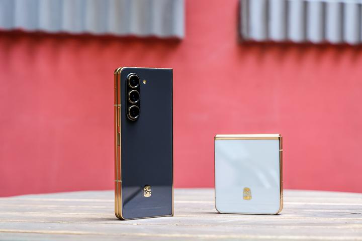 三星W24/W24 Flip品鉴：颜值是最大亮点 - 知乎