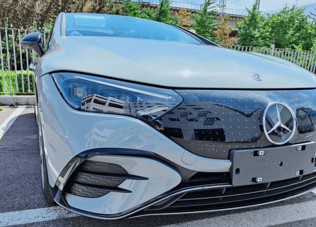 E级的价格，S级的享受 全新奔驰EQE到店实车体验 - 知乎