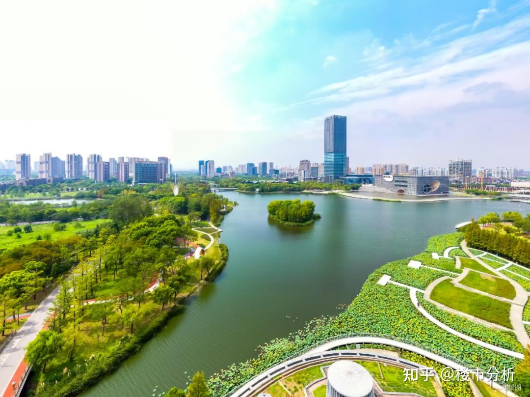 样板房盛大公开！璀璨湖畔 远香湖CAZ核心！品质新标杆！“璀璨”系年内收官大作！500w级改善，选TA准没错！ - 知乎