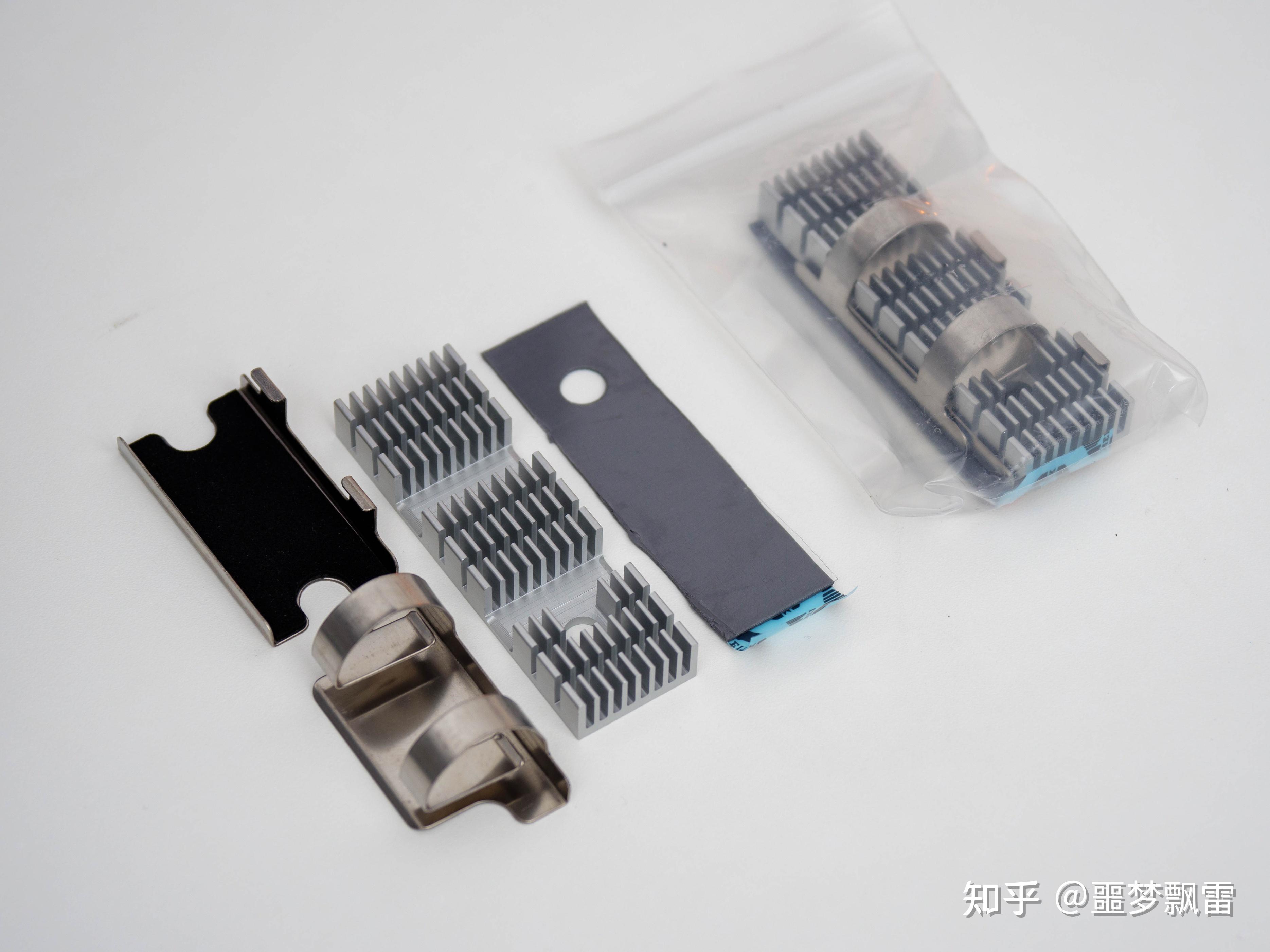 威联通推出 TS-464C 升级款 NAS TS-464C2，该款产品有何亮点？ - 知乎