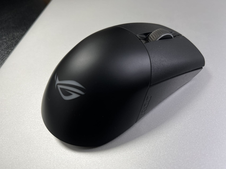 灵动小巧的“掌中宝”——ROG 月刃无线 AP36K 鼠标分享_鼠标_什么值得买