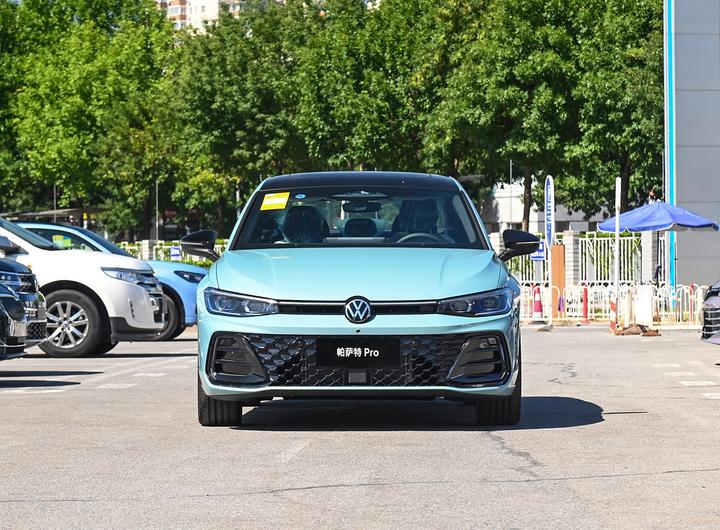 抚顺B级巅峰赛道 帕萨特Pro和CT5对比测评 - 知乎