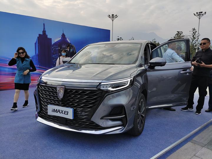 荣威iMAX8初体验：真正宜商（务）宜家的自主高端MPV - 知乎