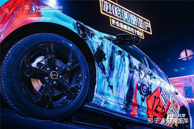 荣威i6 MAX/荣威ei6 MAX同步上市 - 知乎