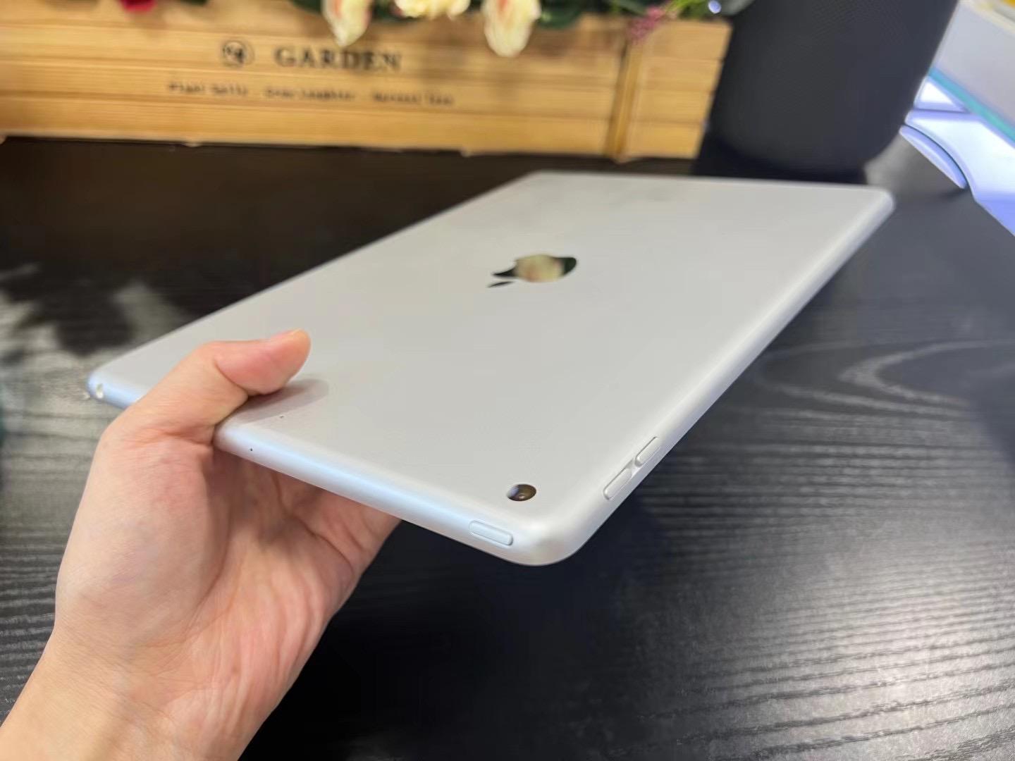 现在买二手ipad，一千块左右推荐买什么? - 知乎