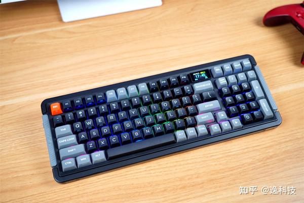 Gasket结构、三模RGB、外加“轻奢”小屏幕，御斧L98值得拥有！ - 知乎