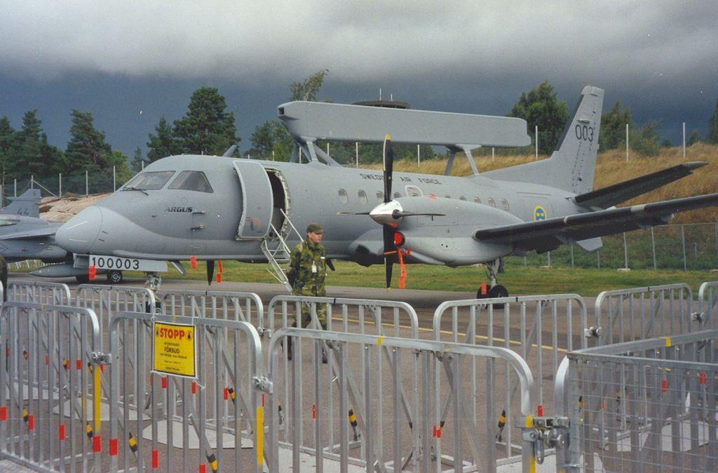 萨博340 / Saab 340 - 中英文维基百科词条融合，由辽观搬运、翻译、整合 - 知乎