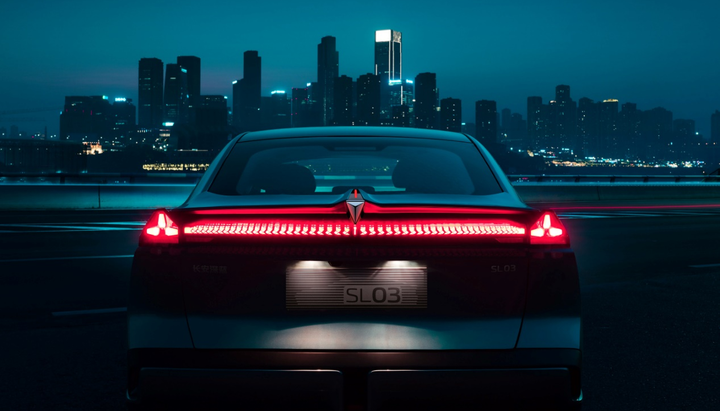 暴力出击！看长安深蓝SL03如何坚守电池安全的底线 - 知乎