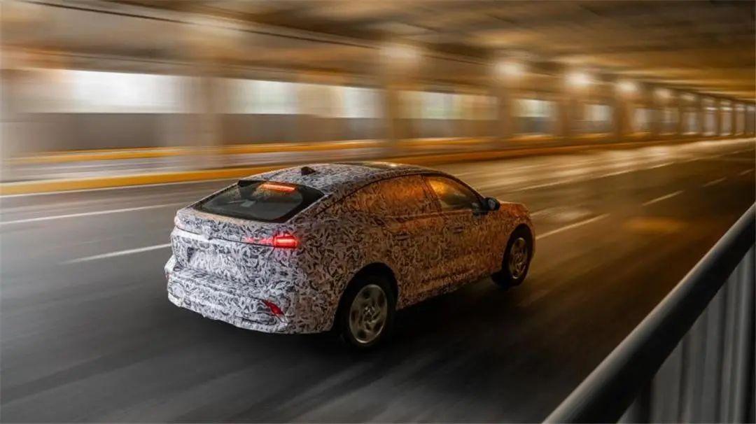 没准能火，东风标致408X谍照曝光，营销再给力点更好 - 知乎