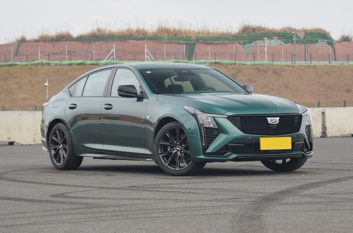 2025款凯迪拉克CT5仅21.59万起，能比“34C”更吸引年轻用户？ - 知乎